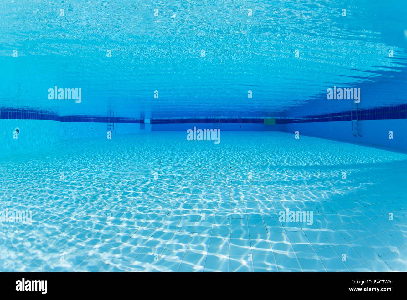 Underwater photo of an empty swimming pool Stock Photo - Alamy