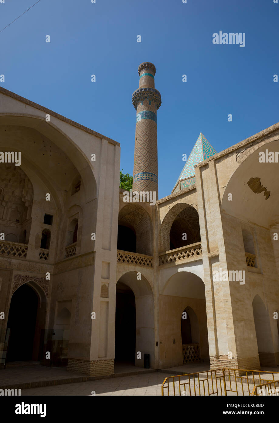 Jameh Mosque Courtyrad, Isfahan Province, Natanz, Iran Stock Photo - Alamy