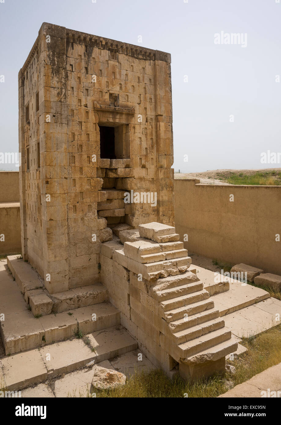 Zartosht hi-res stock photography and images - Alamy