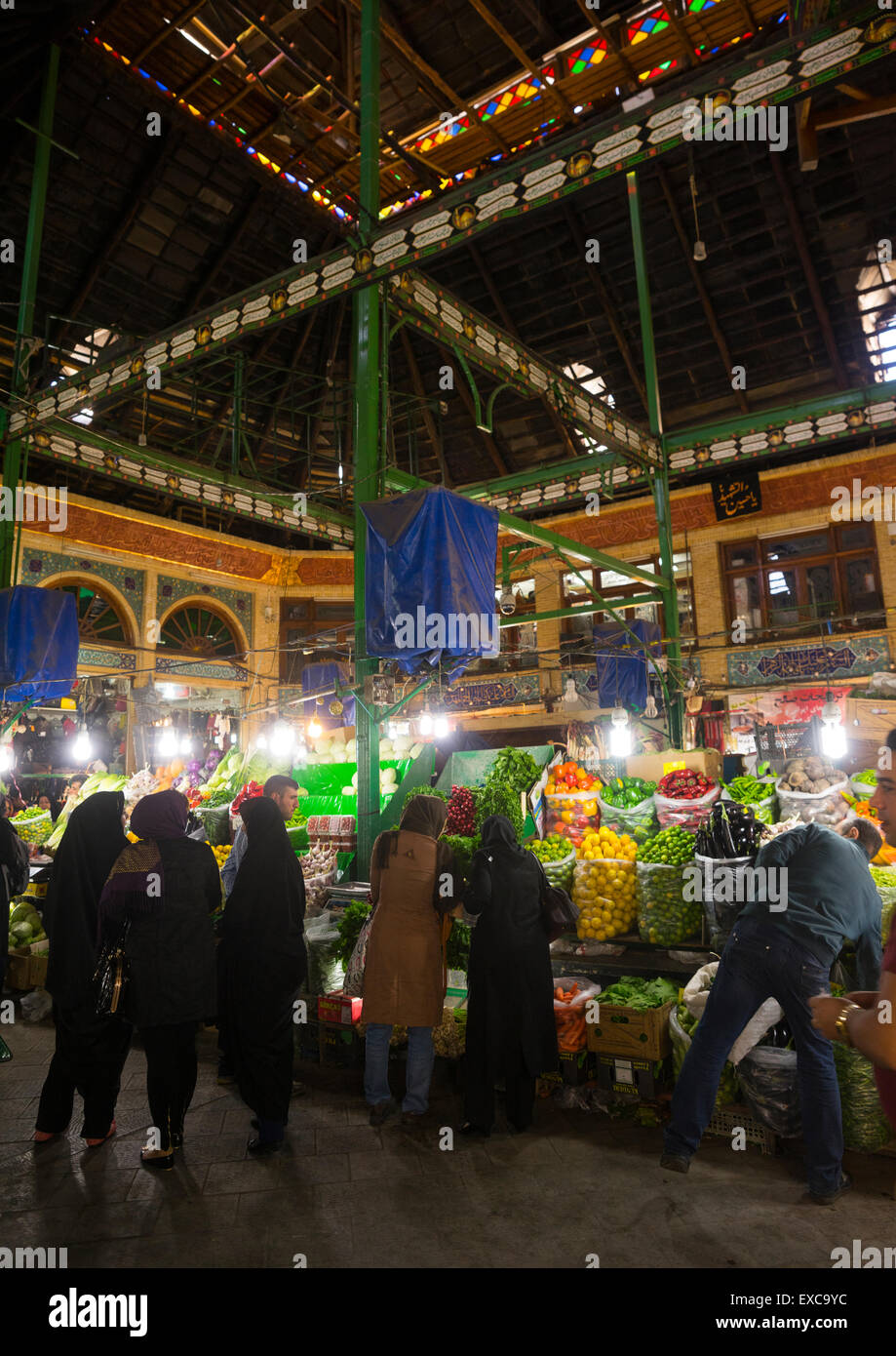 Tajrish Bazaar Tehran Stock Photos & Tajrish Bazaar Tehran Stock Images ...