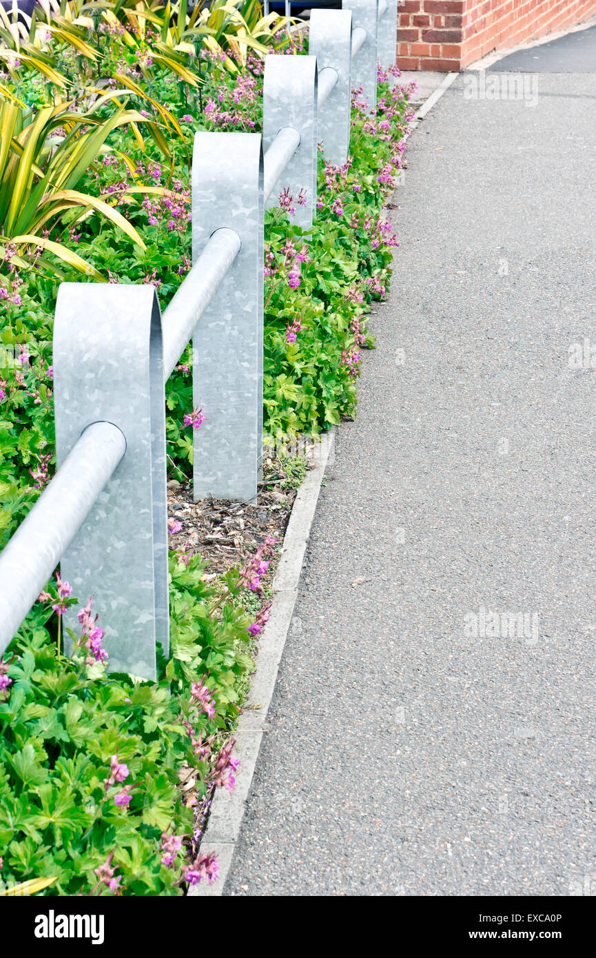 Part metal railing next pathway hi-res stock photography and images - Alamy