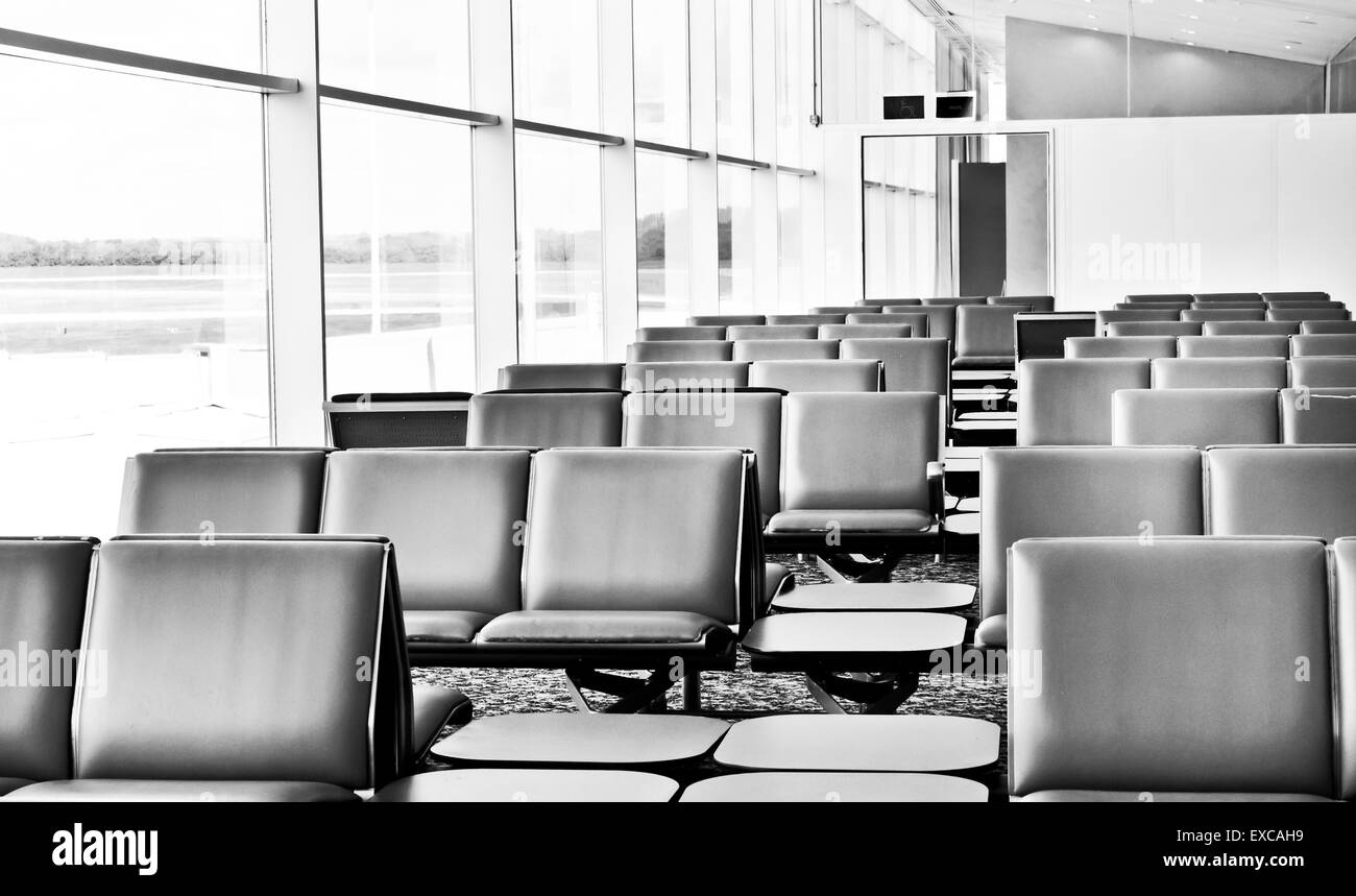 Empty waiting area Black and White Stock Photos & Images - Alamy