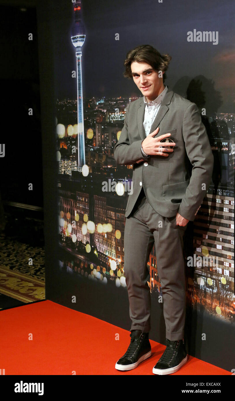 Berlin, Germany. 10th July, 2015. US actor "RJ" Mitte (Roy Frank ...