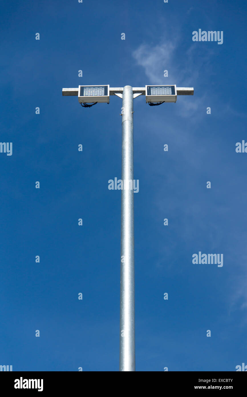 Installing a street light hi-res stock photography and images - Alamy