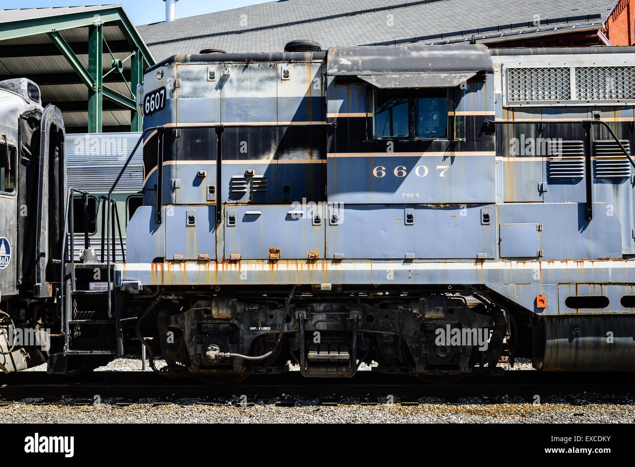 Diesel locomotives 1950s hi-res stock photography and images - Alamy