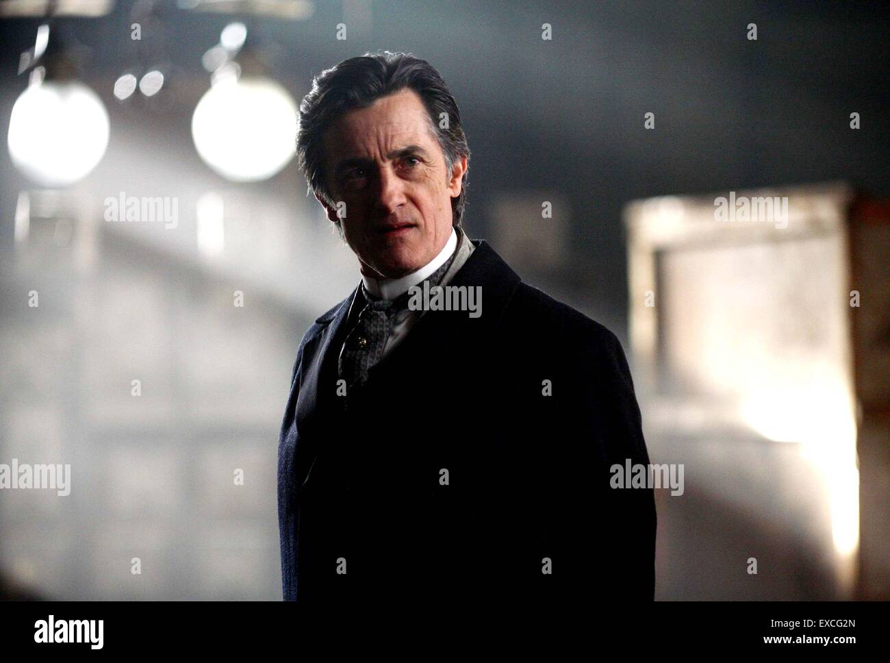 Roger rees in cheers hi-res stock photography and images - Alamy