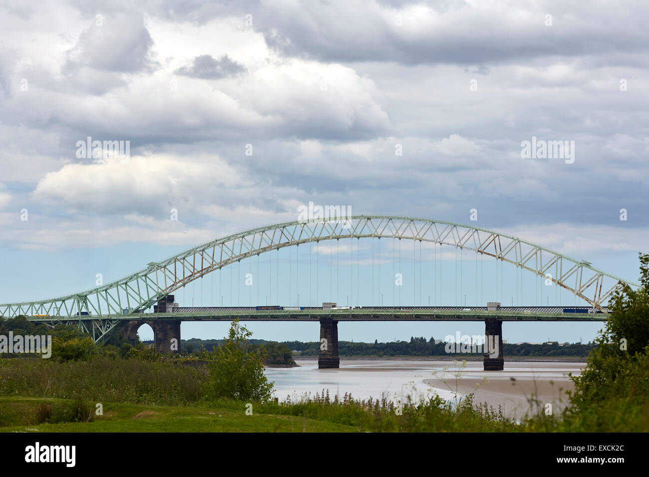 Runcorn town centre hi-res stock photography and images - Alamy