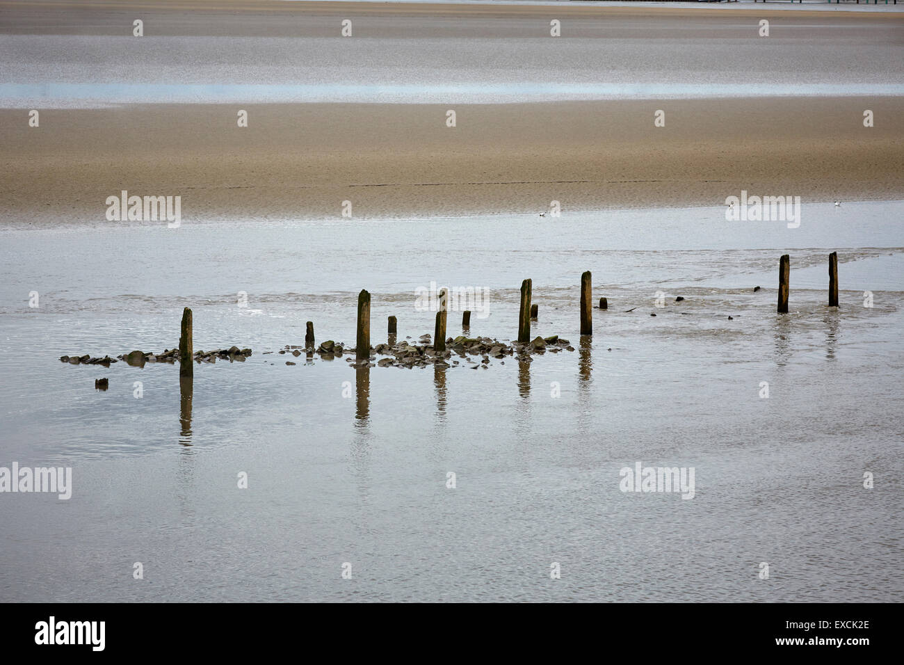 Runcorn industrial town cargo port hi-res stock photography and images ...