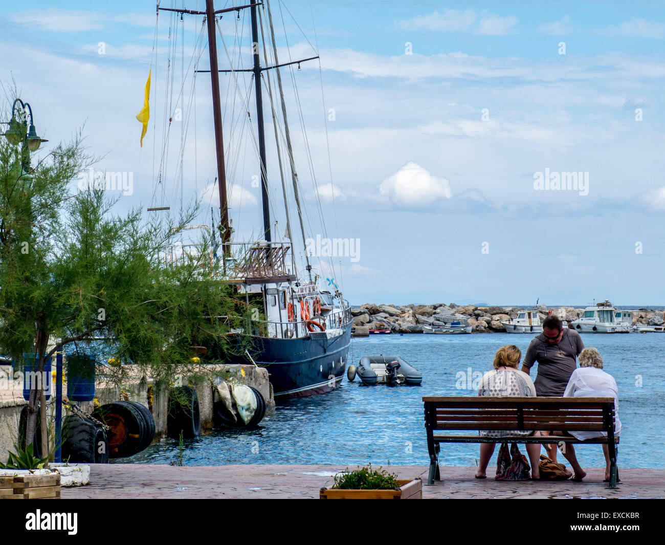 Patitiri harbour allonissos hi-res stock photography and images - Alamy