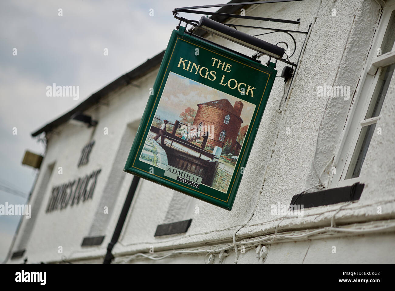 Trent lock inn hi-res stock photography and images - Alamy