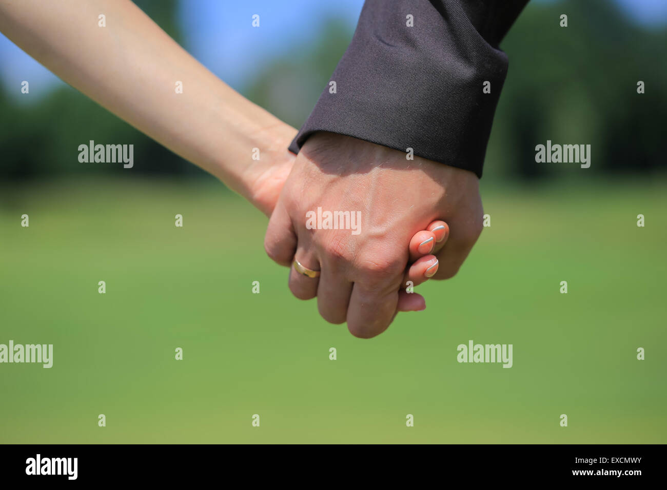 Wedding couple hands Stock Photo - Alamy