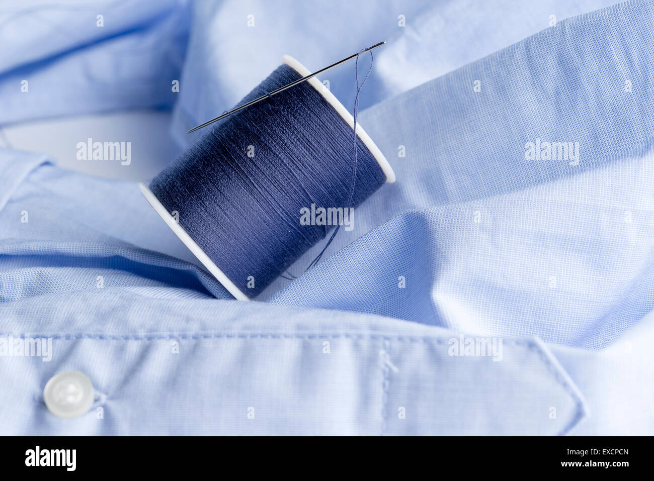 Blue needle hi-res stock photography and images - Alamy