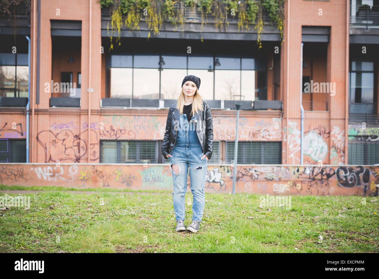 Spring in navigli milan hi-res stock photography and images - Alamy
