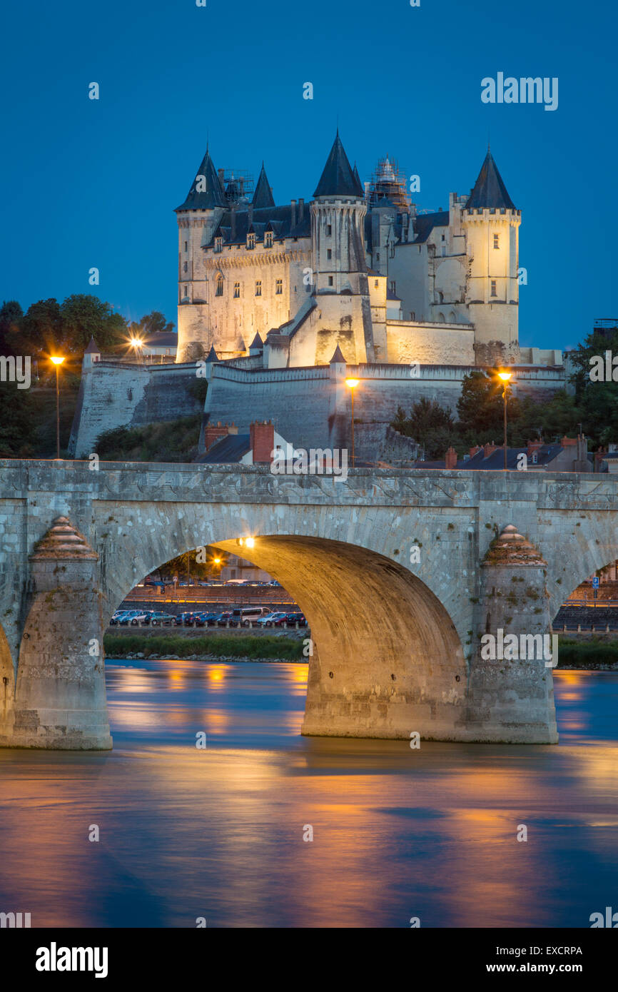 Pont chateaux hi-res stock photography and images - Alamy