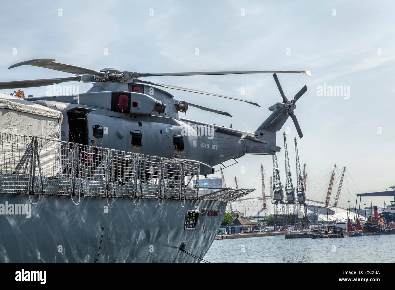 Merlin helicopter on the deck of the Royal Navy Frigate HMS St Albans ...
