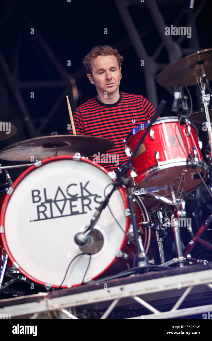 Manchester, UK. 11th July 2015. Former Doves members Jez Williams and ...