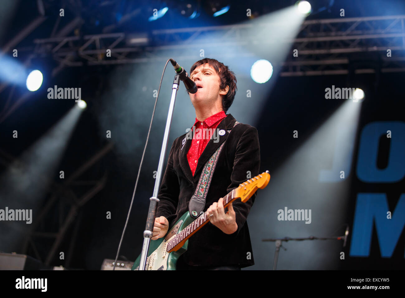 Manchester, UK. 11th July 2015. Former The Smiths guitarist Johnny Marr ...