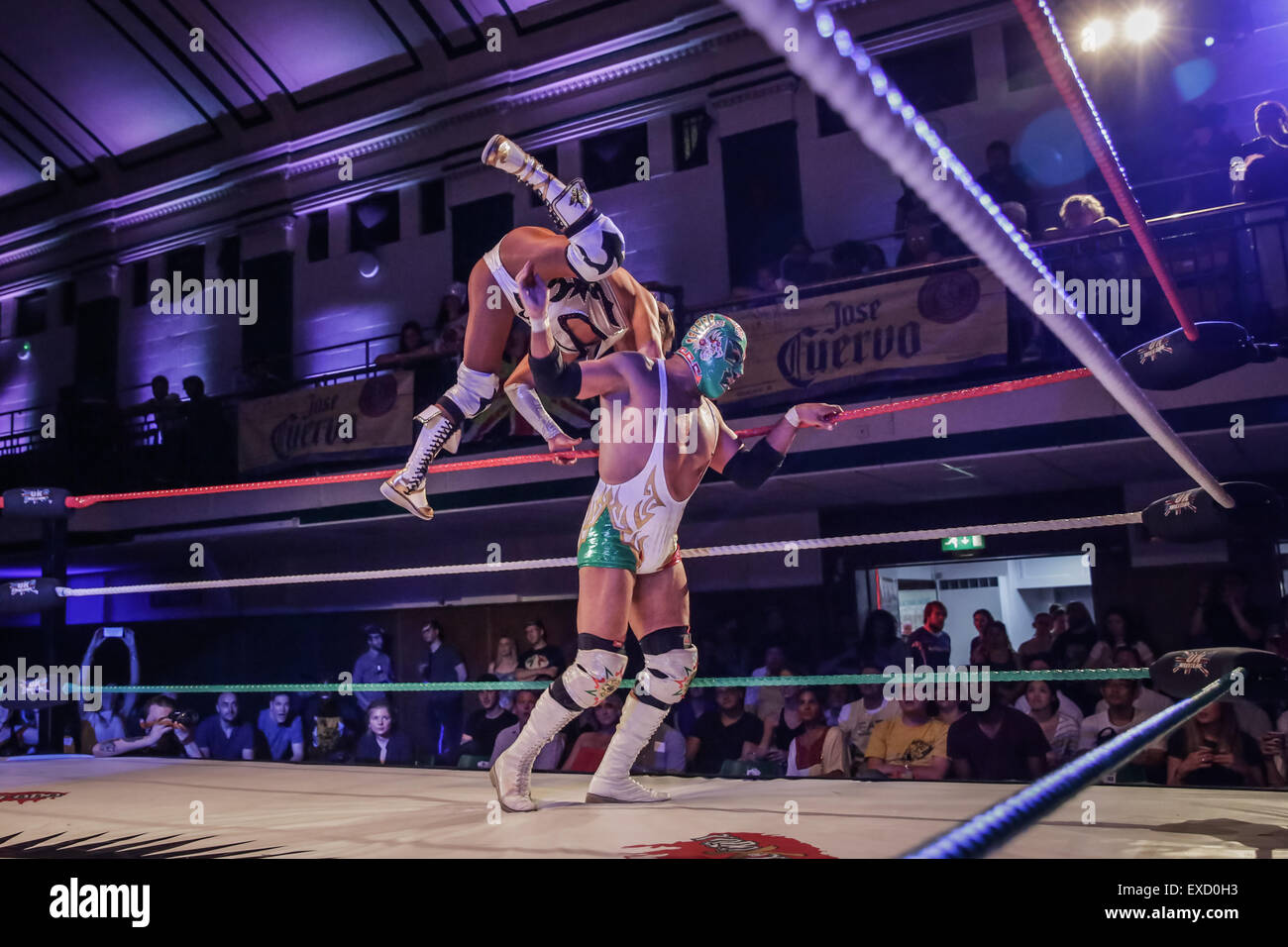 Lucha libre mexico hi-res stock photography and images - Alamy