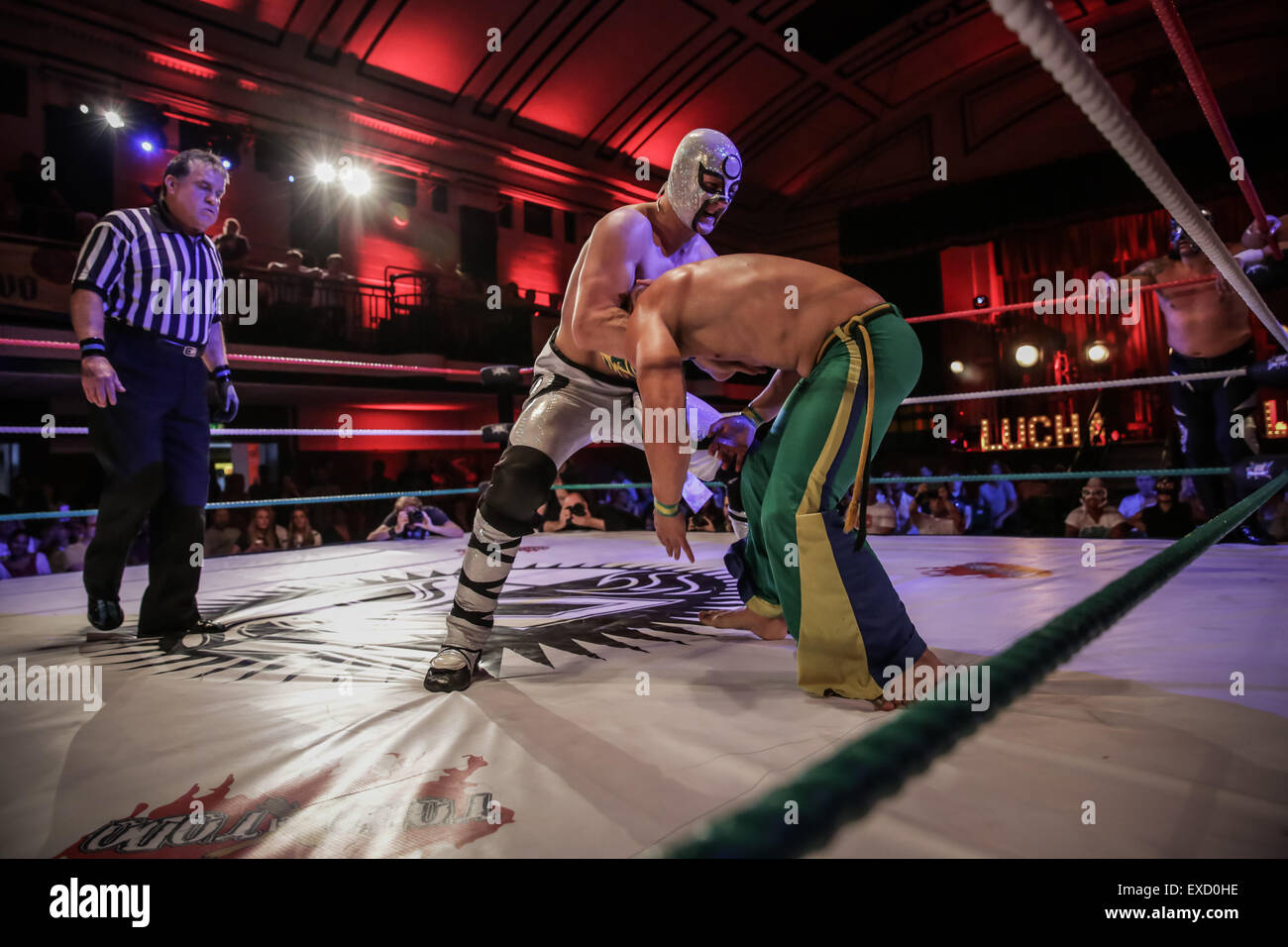 Lucha libre mexico hi-res stock photography and images - Alamy