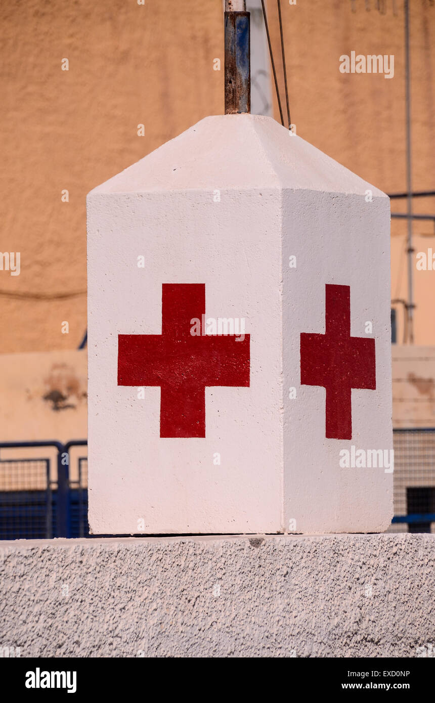 Red Cross Medical Sign Stock Photo - Alamy