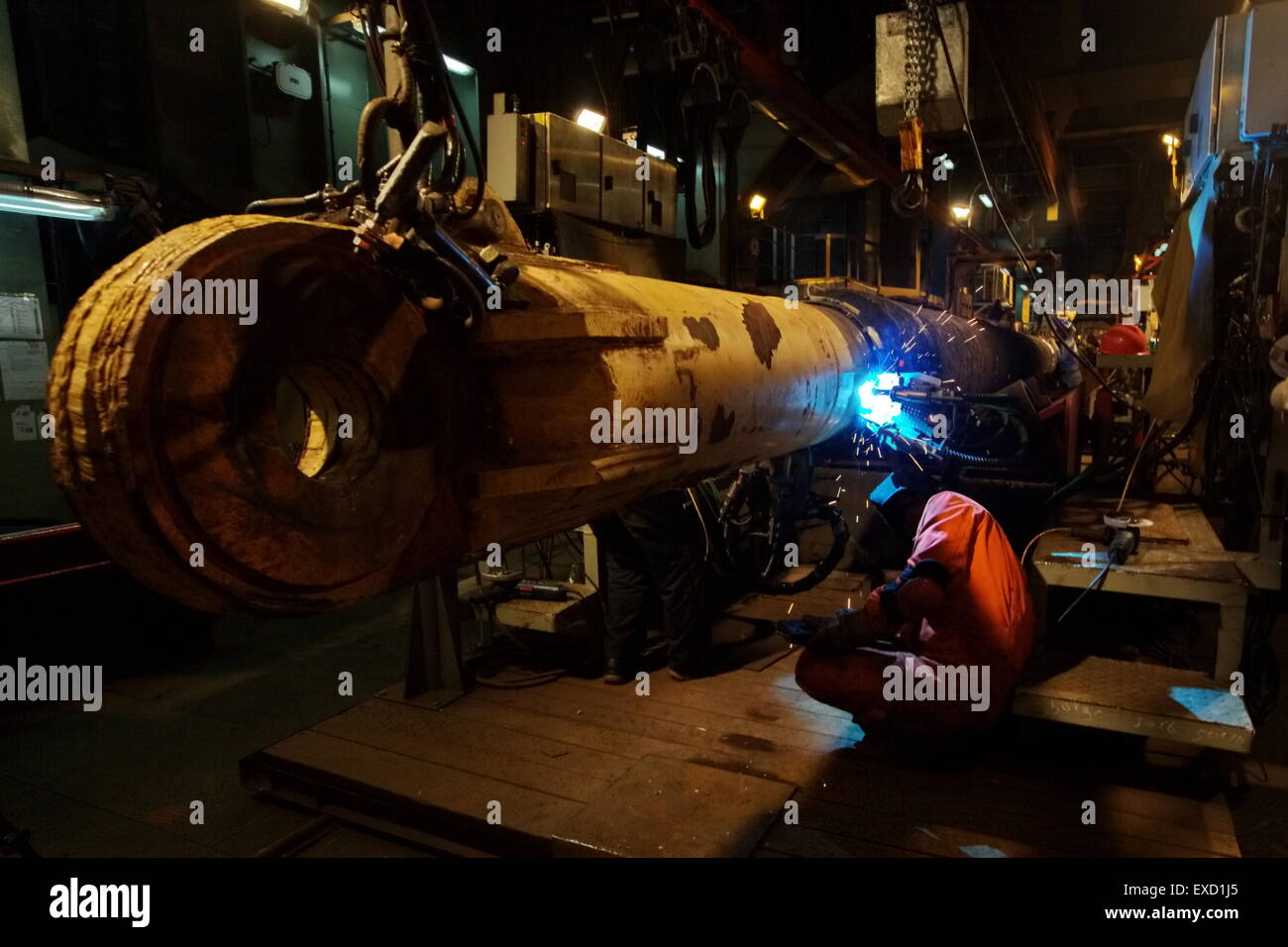 Welding of the pipeline Stock Photo - Alamy