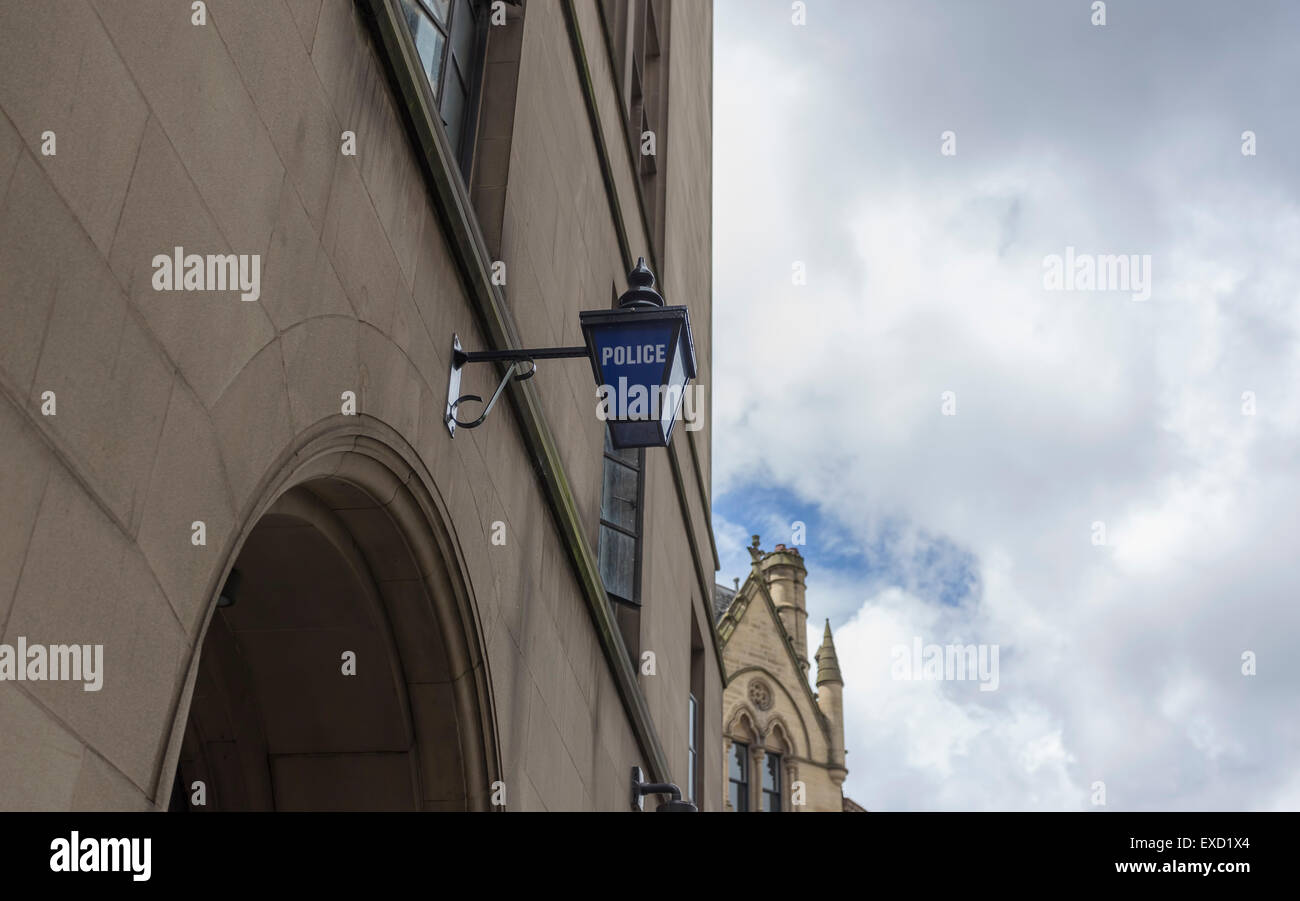 Manchester police station hi-res stock photography and images - Alamy