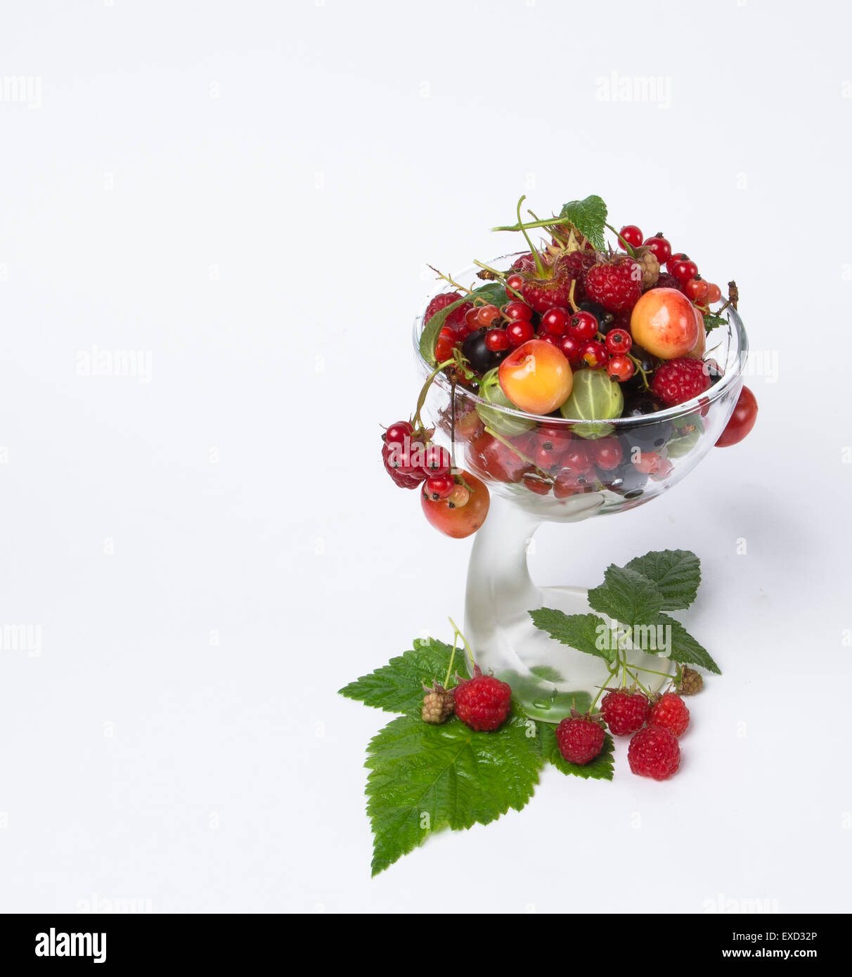 bowl of assorted fresh fruit Stock Photo - Alamy
