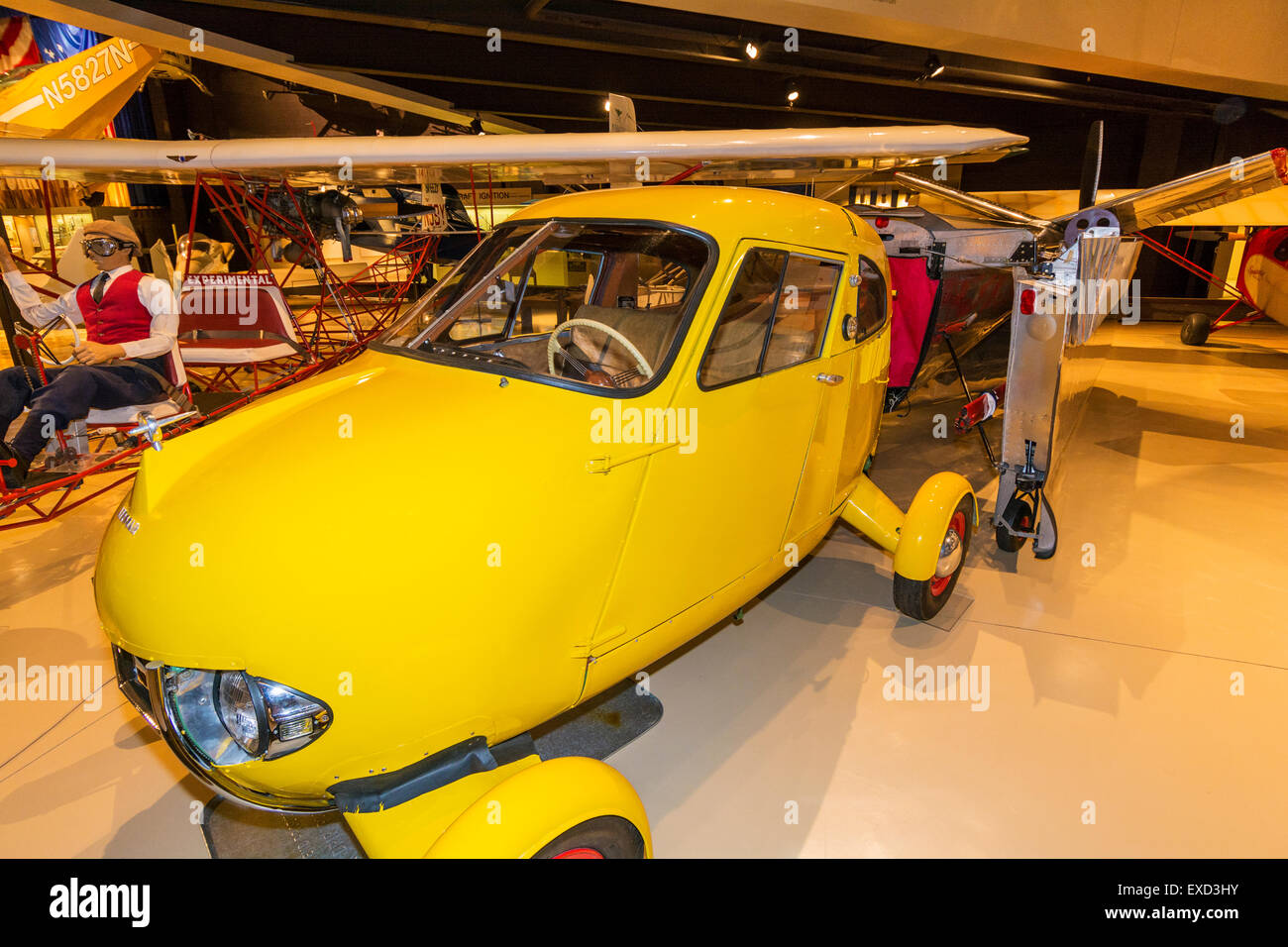 1949 taylor aerocar hi-res stock photography and images - Alamy