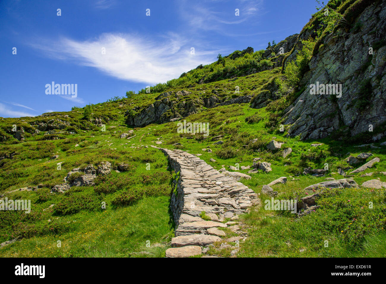 Blue route hiking trail hi-res stock photography and images - Alamy