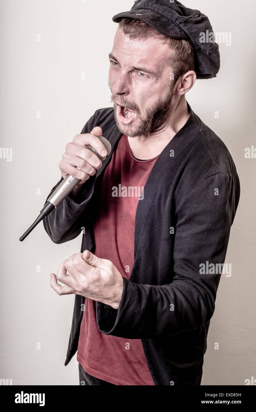 Stylish singer hi-res stock photography and images - Alamy