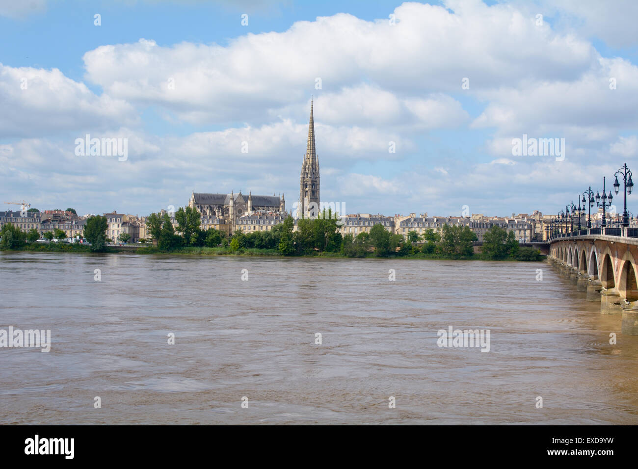 Basilica of St. Michael, the Pont de Pierre bridge and the Garonne ...