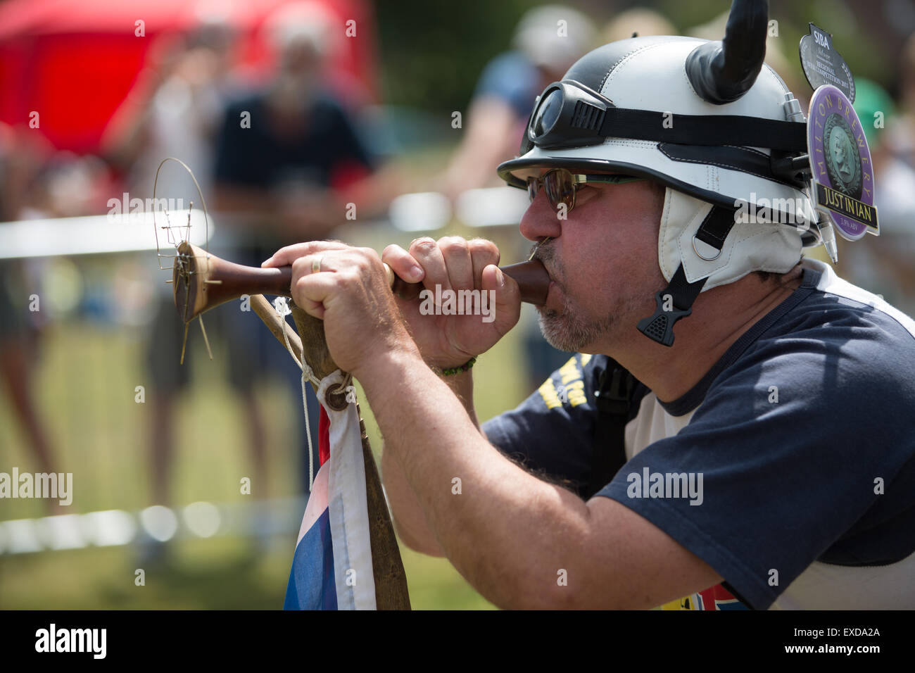 World pea shooting hi-res stock photography and images - Alamy