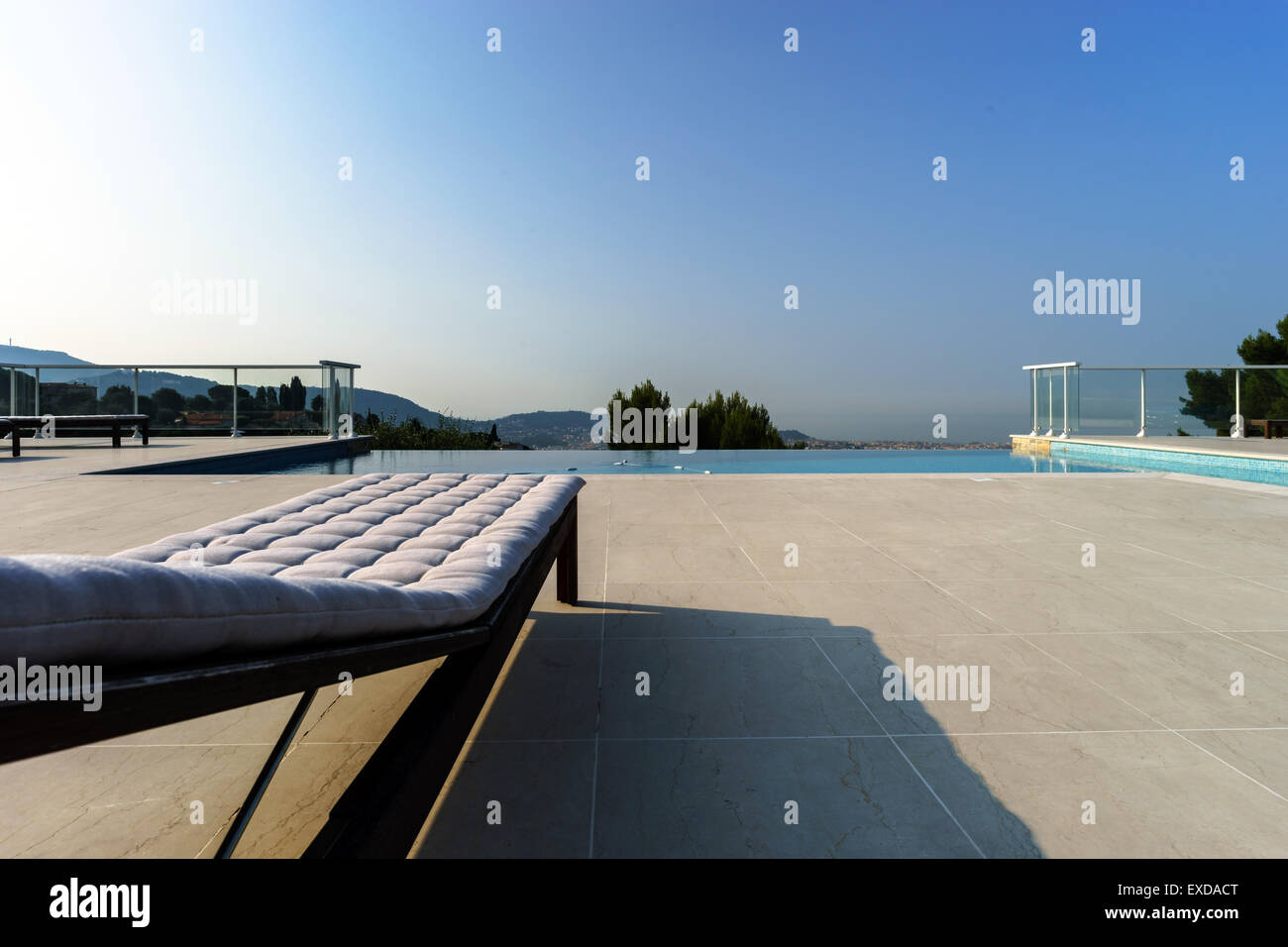 Villa azur hotel hi-res stock photography and images - Alamy