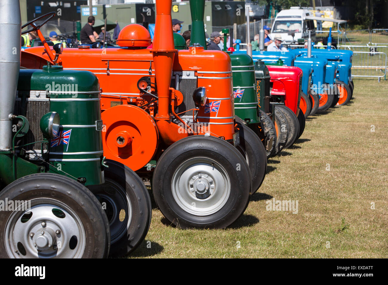 Old ford tractors hi-res stock photography and images - Alamy