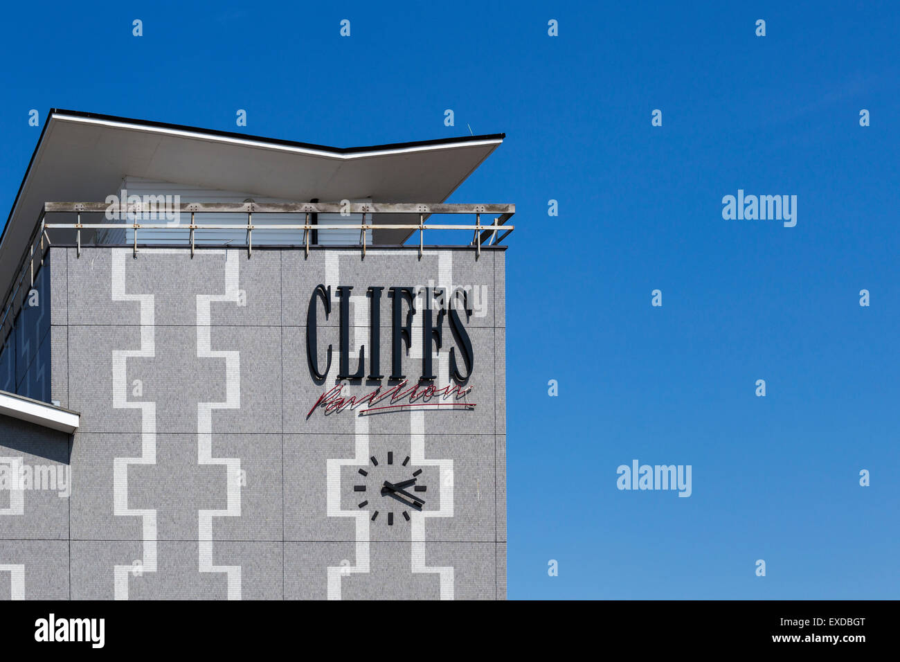 Cliffs Pavilion, Westcliff-on-Sea Stock Photo - Alamy