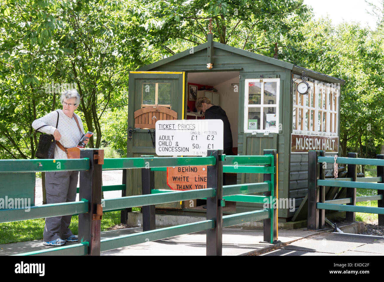 Queen elizabeth ii country park hi-res stock photography and images - Alamy