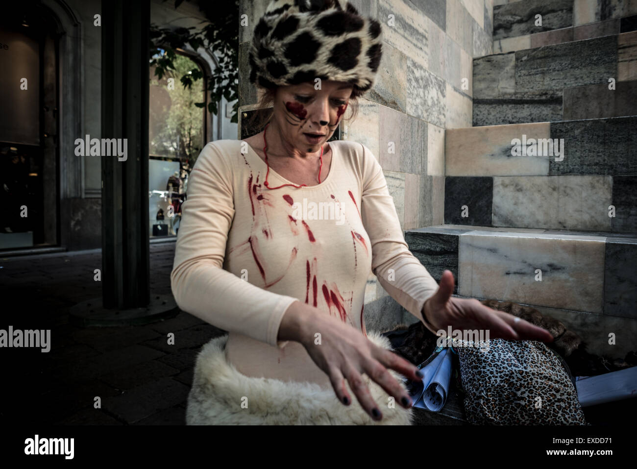 Fendi furs hi-res stock photography and images - Alamy