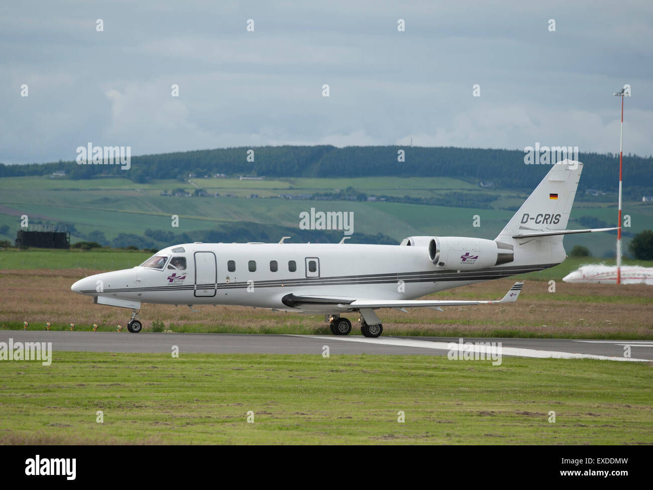 Gulfstream g100 hi-res stock photography and images - Alamy
