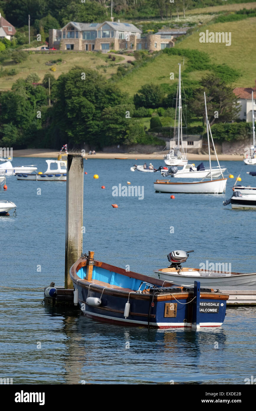 Boats on the water at Salcombe in Devon Stock Photo - Alamy