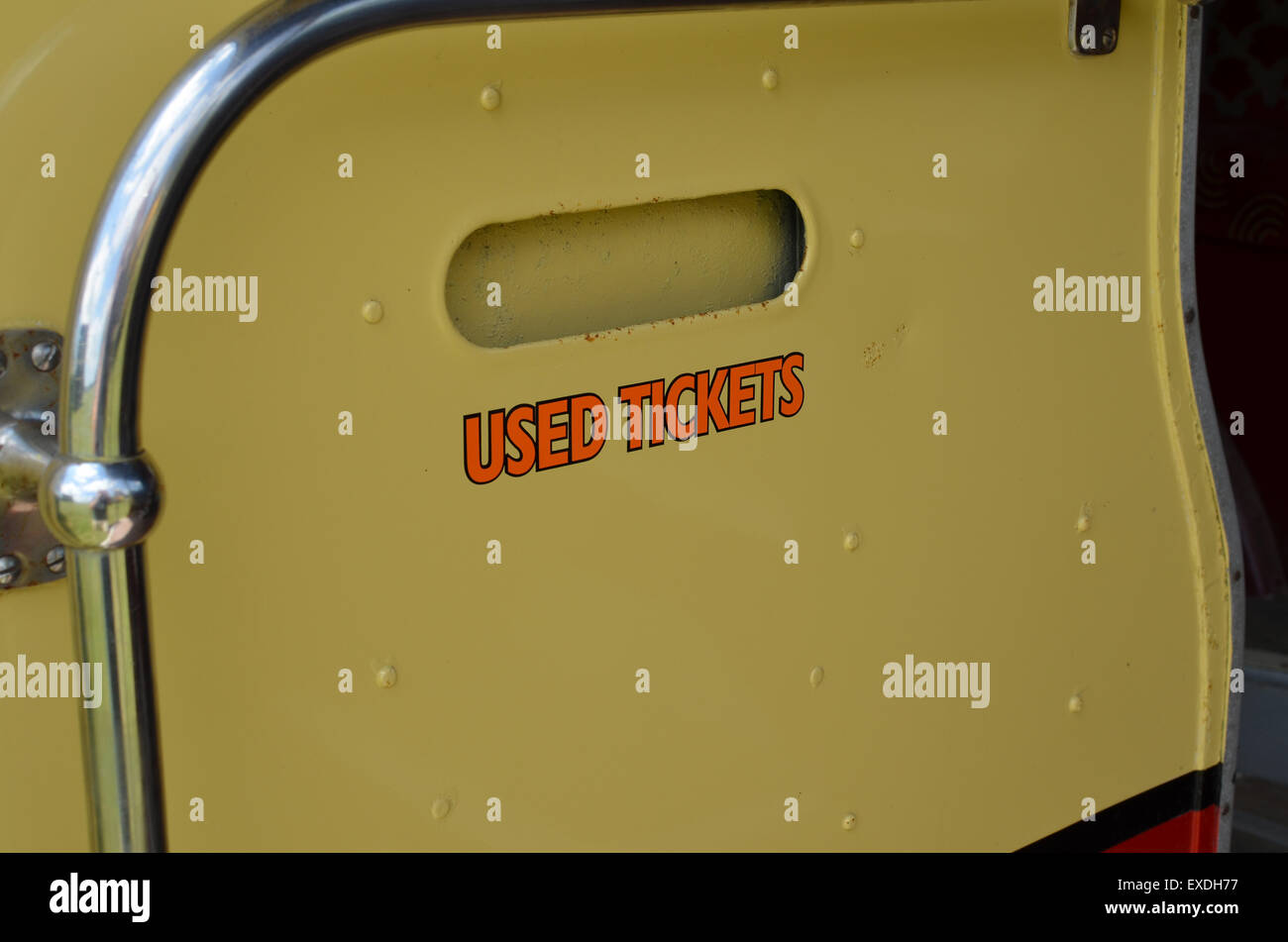 Vintage bus ticket hi-res stock photography and images - Alamy