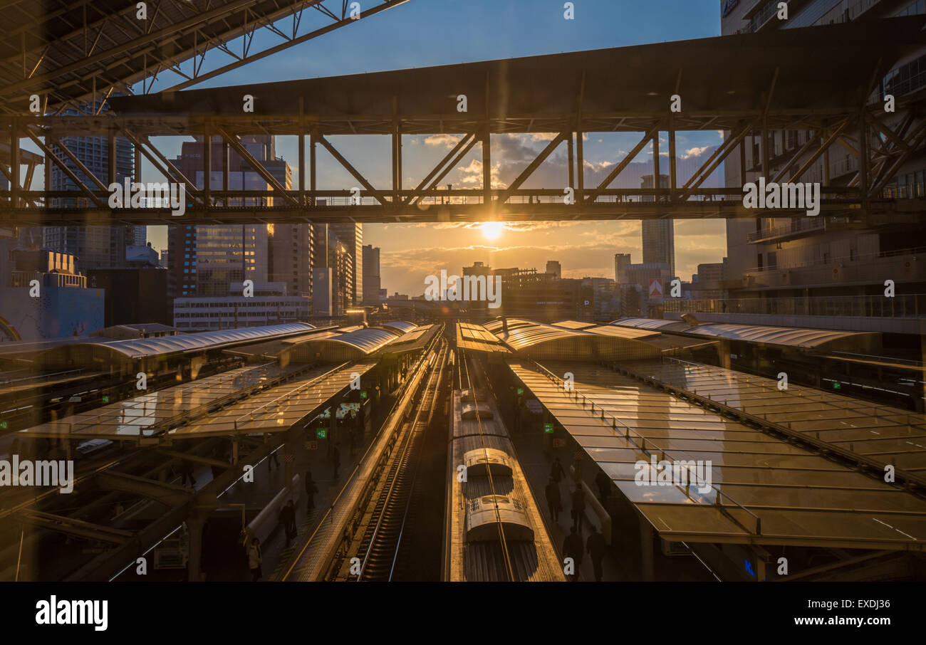 Shin osaka station hi-res stock photography and images - Alamy