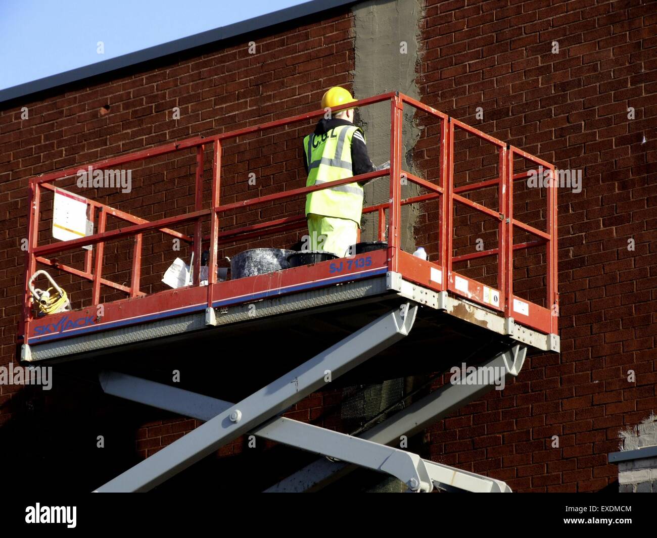 Scissorjack extending platform hi-res stock photography and images - Alamy