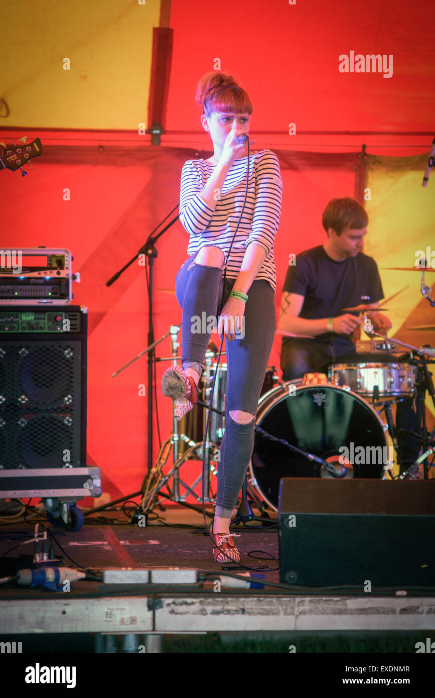 Beer festival england woman hi-res stock photography and images - Alamy