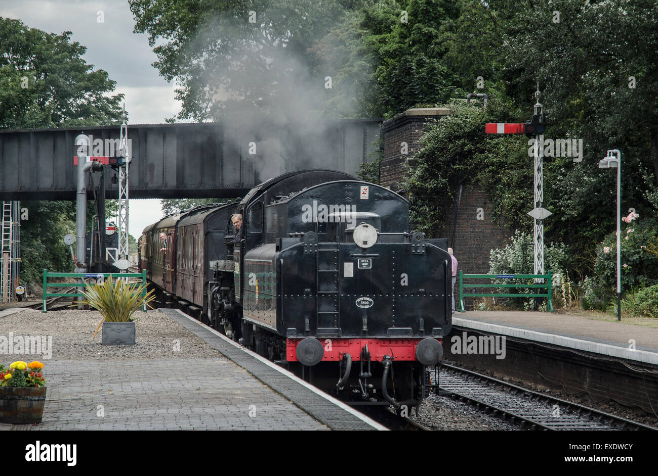 BR standard 4MT 76084 steam engine entering Sheringham station on the ...