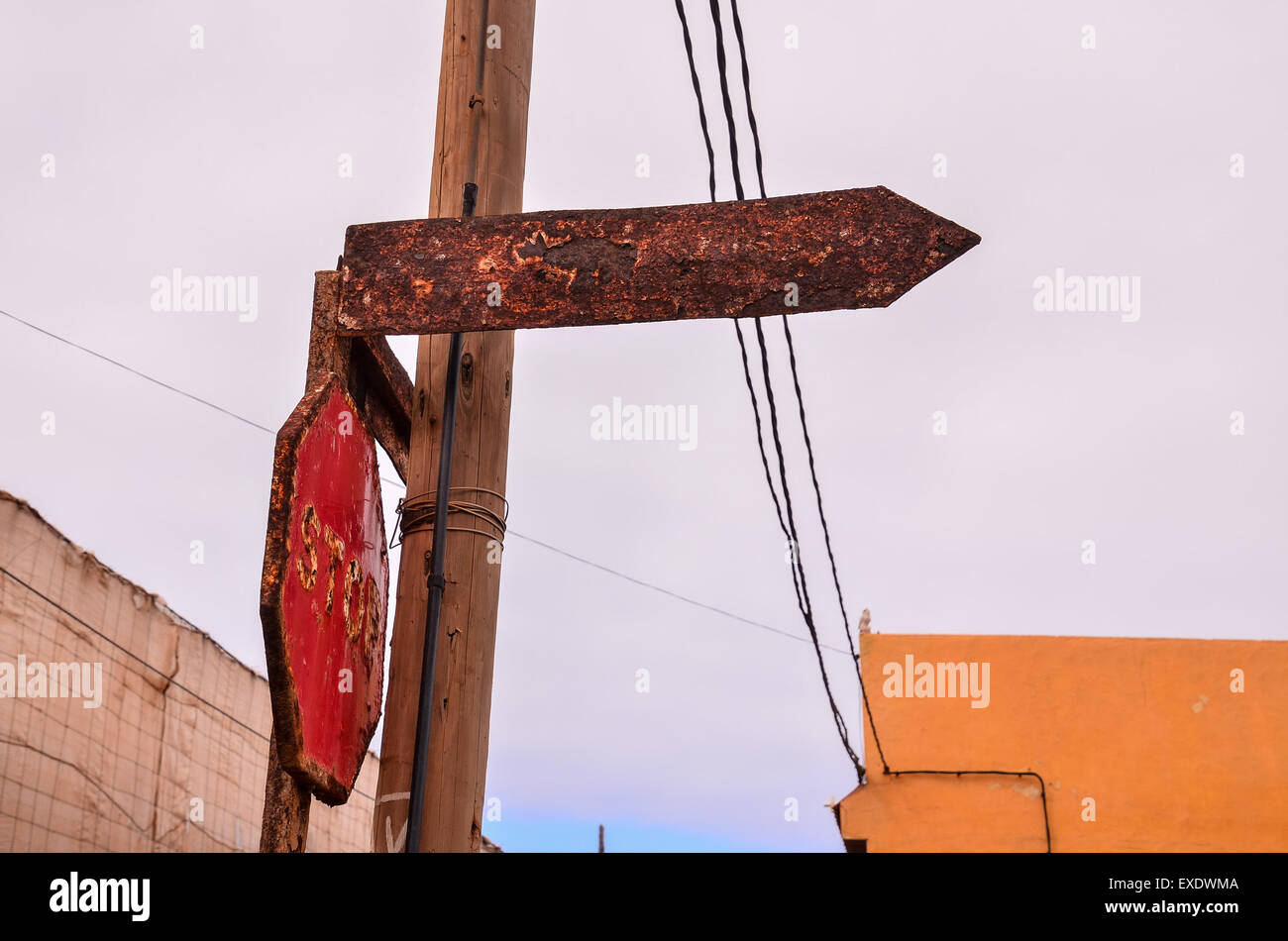 Vintage Old Rusty Road Sign Stock Photo - Alamy