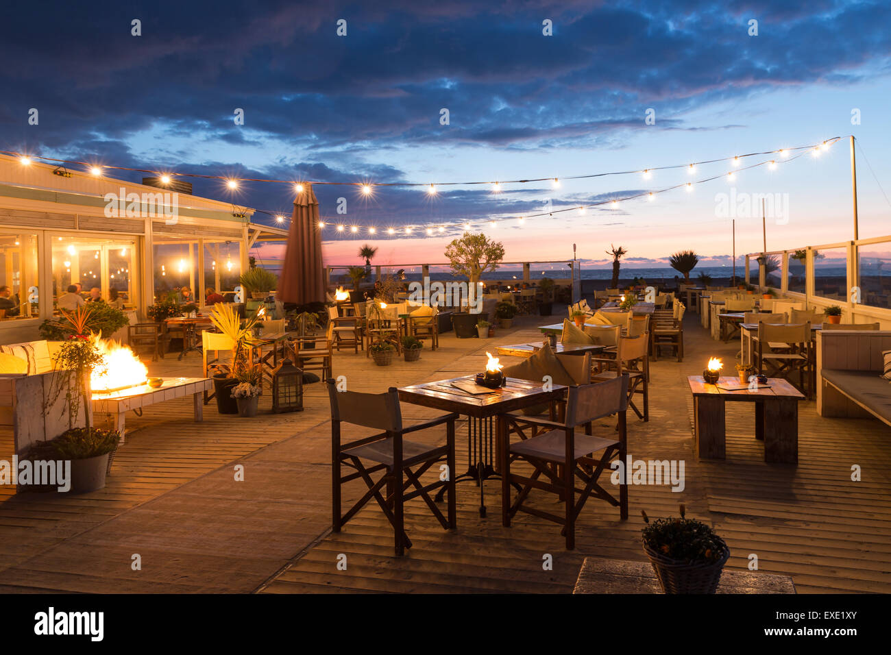 Outdoor restaurant scheveningen hi-res stock photography and images - Alamy