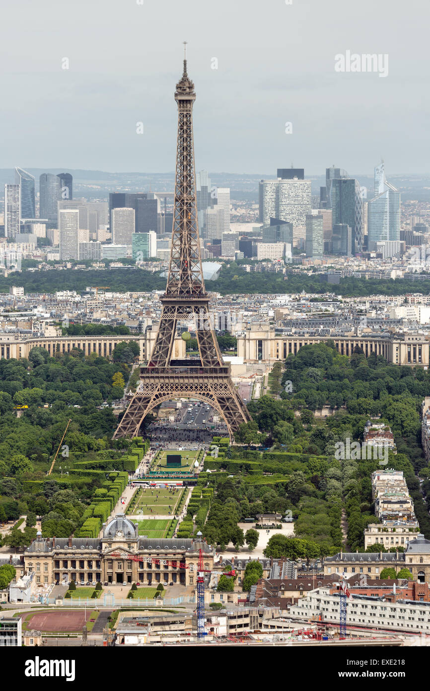 Aerial view of Paris with Eiffel Tower from Montparnasse building Stock ...