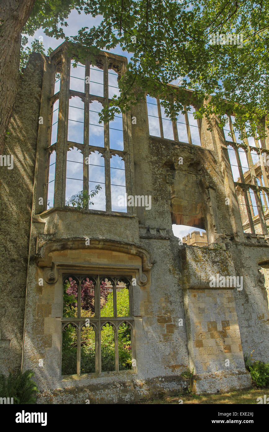 Gloucester castle hi-res stock photography and images - Alamy