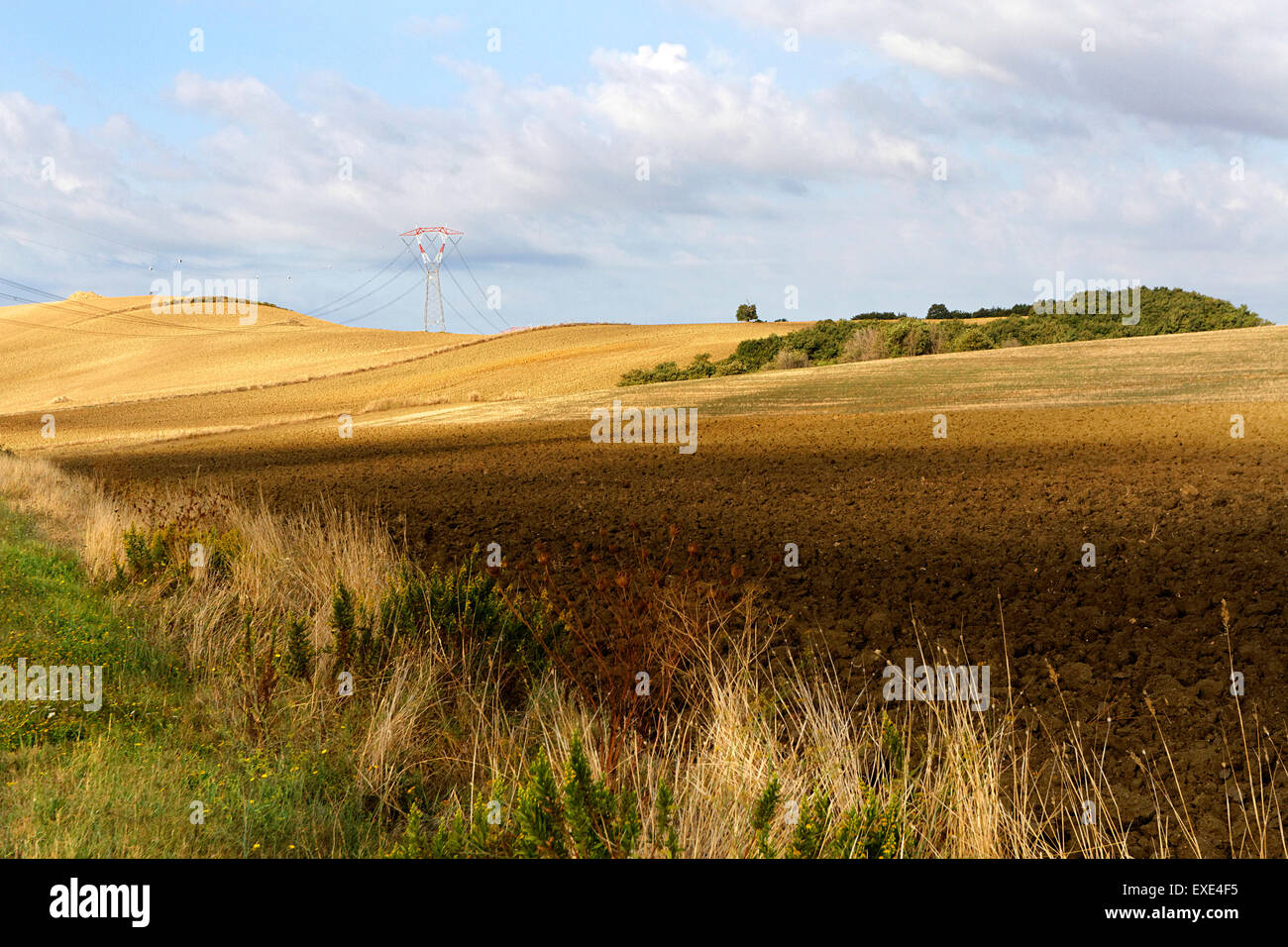 Power pylon italy hi-res stock photography and images - Alamy