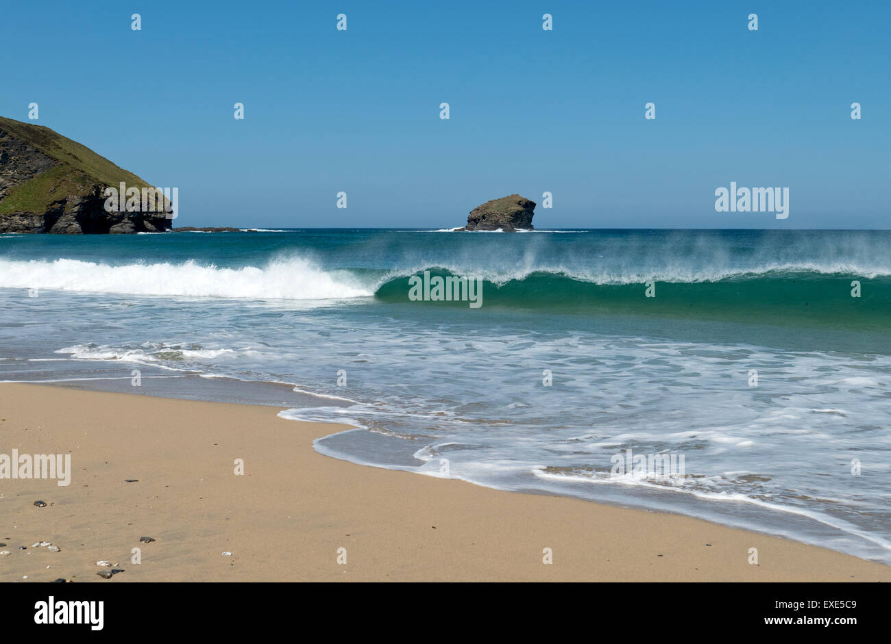 England english british uk horizon summer surf splash spray hi-res ...